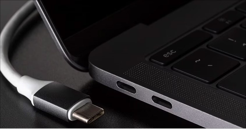 8 Jenis Port Laptop dan Fungsi Utamanya, Wajib Tahu | erablue.id
