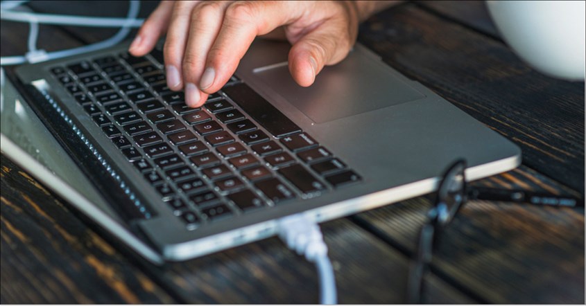 8 Jenis Port Laptop dan Fungsi Utamanya, Wajib Tahu | erablue.id