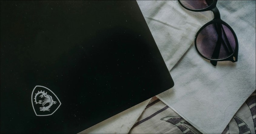 7 Merek Laptop yang Bagus dan Seri Terbarunya 2025 | erablue.id