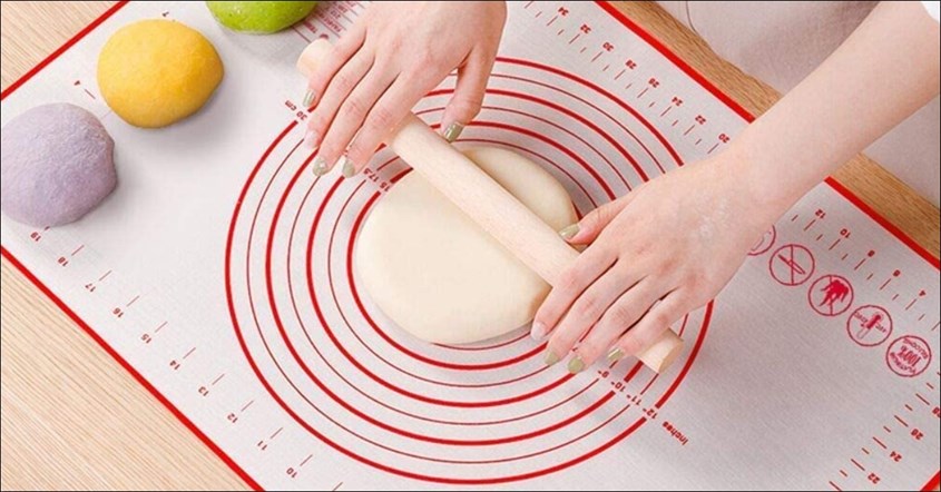 13 Alat Membuat Kue yang Wajib Dimiliki, Baking Makin Mudah! | erablue.id