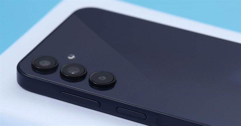 Spesifikasi Samsung A15, Harga 2 Jutaan Sudah AMOLED! | erablue.id