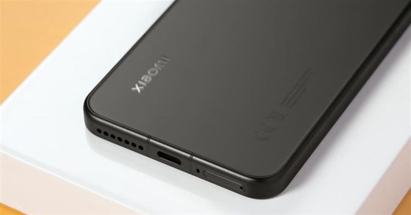 Spesifikasi Xiaomi 15: Desain Baru & Snapdragon 8 Gen 3 | erablue.id