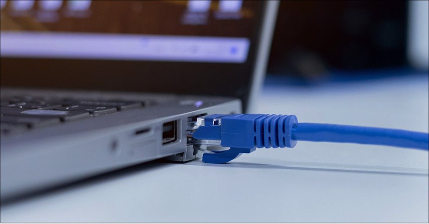 Mengenal Port Ethernet: Jenis, Kecepatan, dan Manfaatnya! | erablue.id