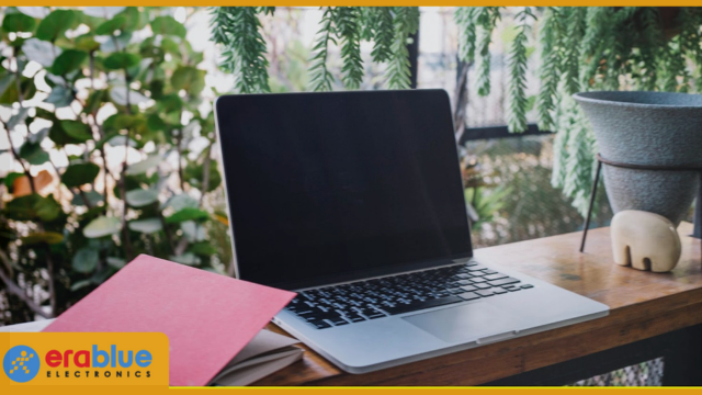 Daftar Perbedaan Notebook dan Laptop, Pilih Sesuai Kebutuhan | erablue.id