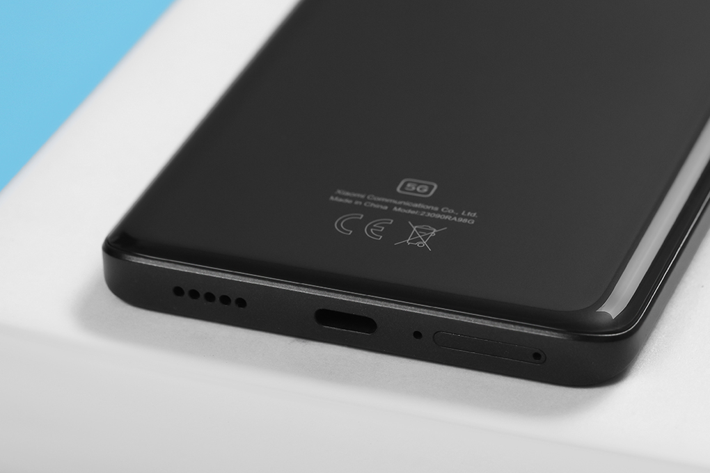 Redmi Note 13 Pro+ 5G 12GB/512GB Resmi, Cicilan 0% | erablue.id